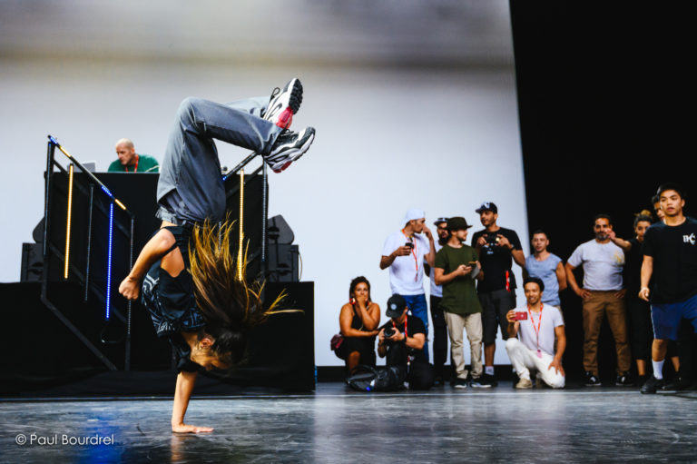 DE LA RUE AUX JEUX OLYMPIQUES [POCKEMON CREW] - Espace Barbara